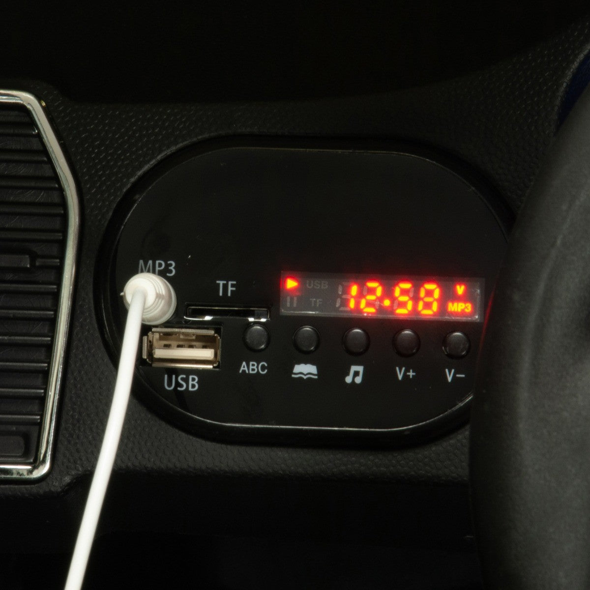 Injusa Porche Cayenne S Sport 12V – Plum Play UK